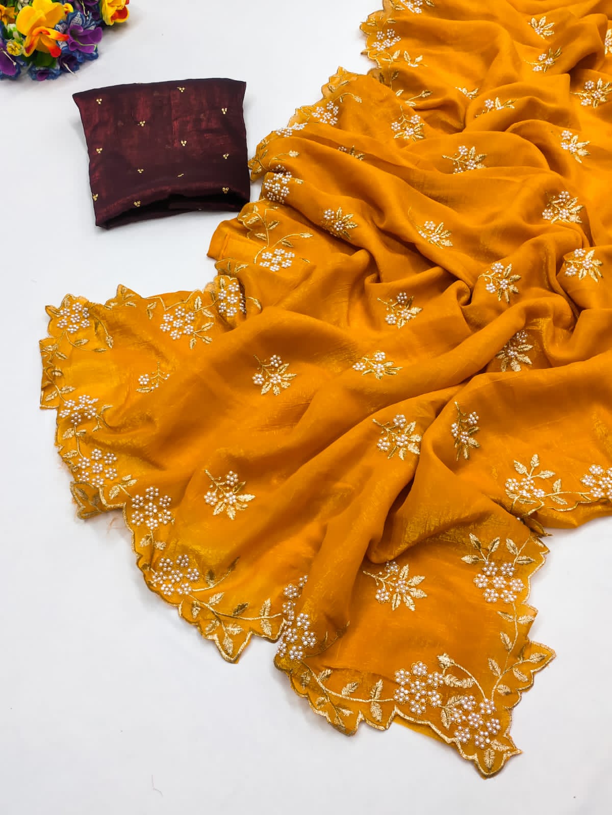 New Arrival Beautiful Embroidery& Moti Work Scalloped Cut work Border ...